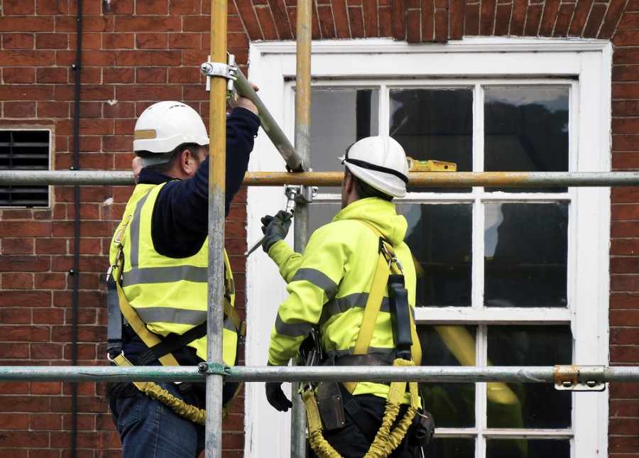 Look Up – Stay Safe! How to Protect Yourself When Working at Heights